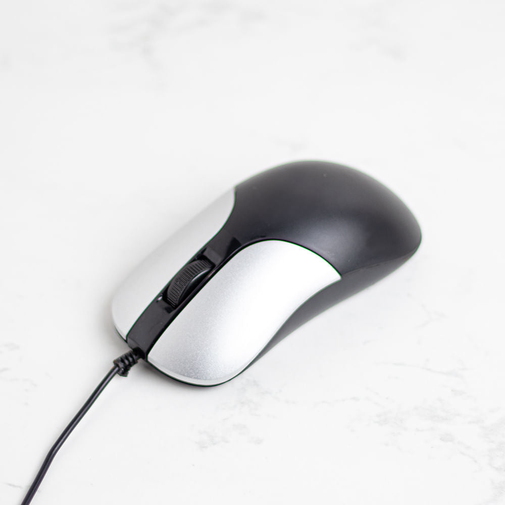 Mouse Con Cable Negro + Plata – Mumuso Perú