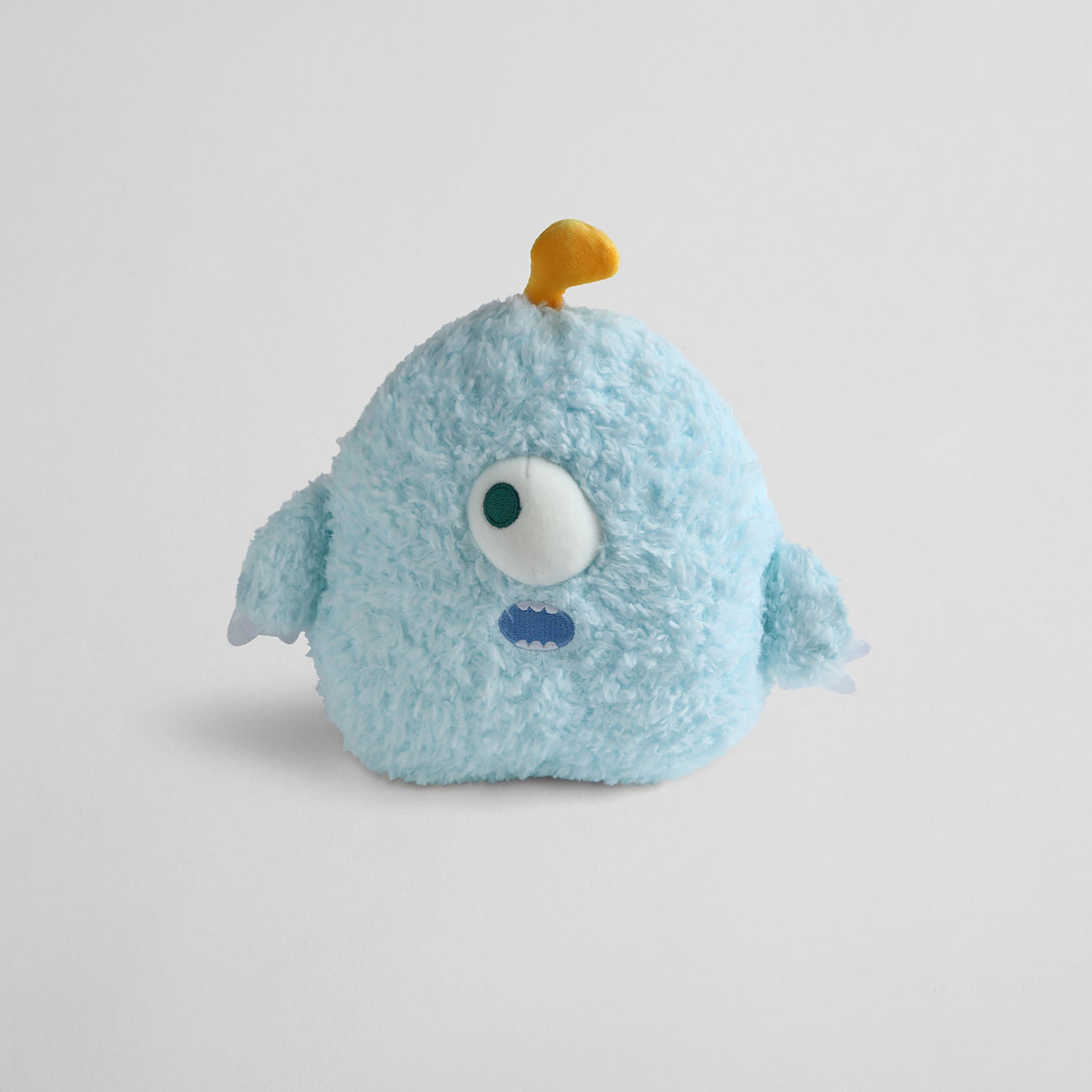 Peluche Monstruos Celeste 21cm – Mumuso Perú